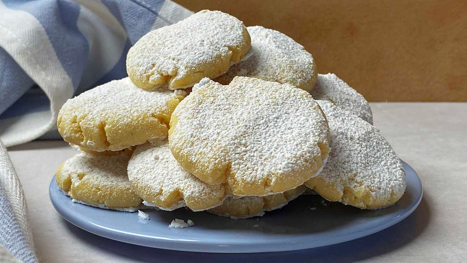 5-Ingredient Meltaway Cookies