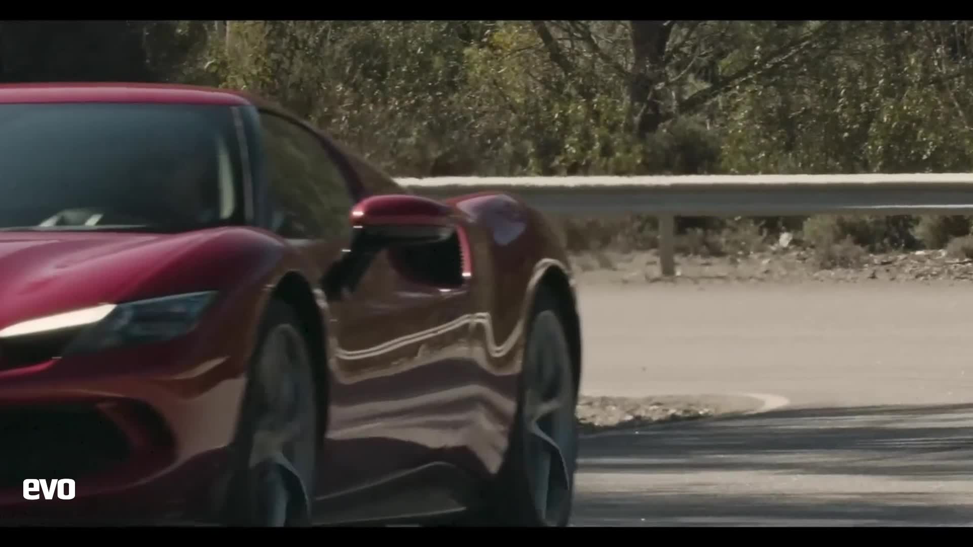 Ferrari 296 GTB vs Audi R8 V10