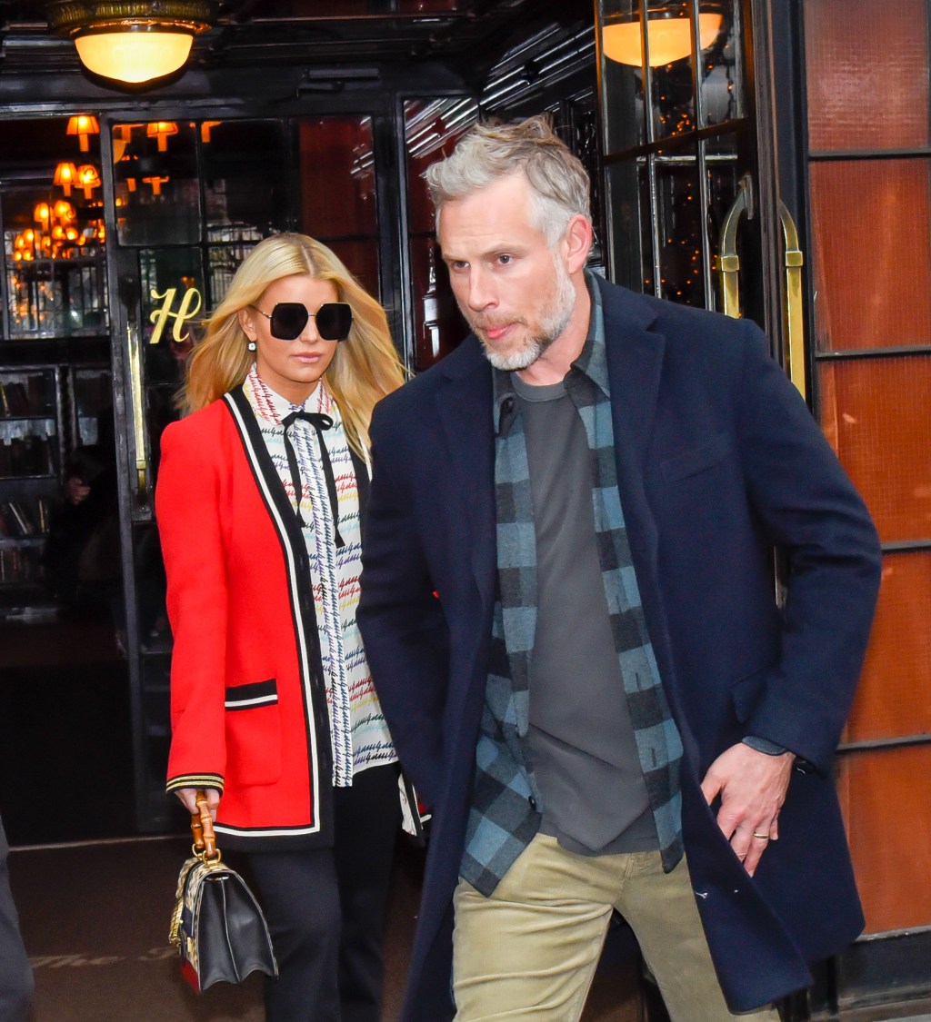 Stone Faced Jessica Simpson Estranged Husband Eric Johnson Keep Their