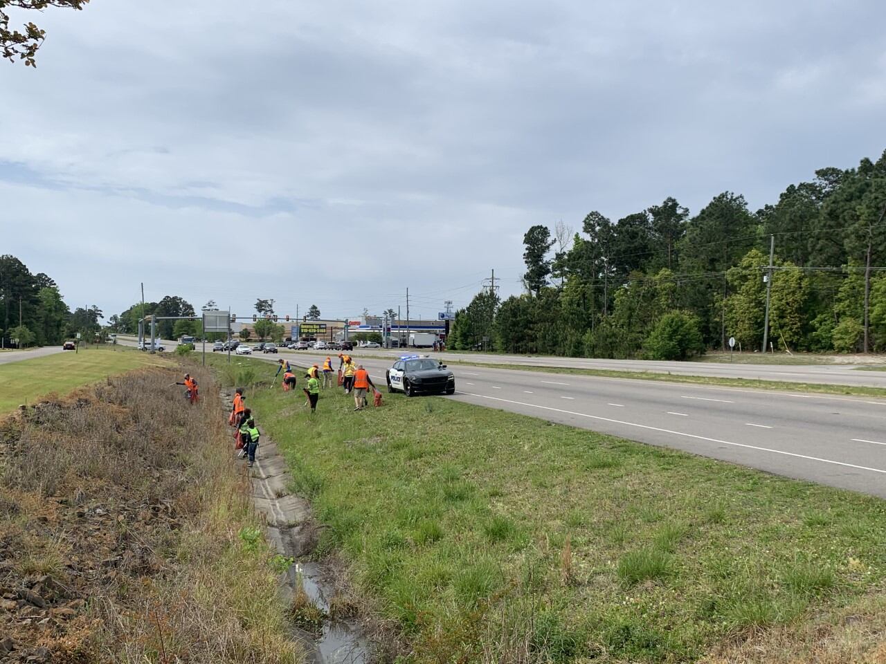 NCDOT to launch Spring Litter Sweep to remove trash from roads