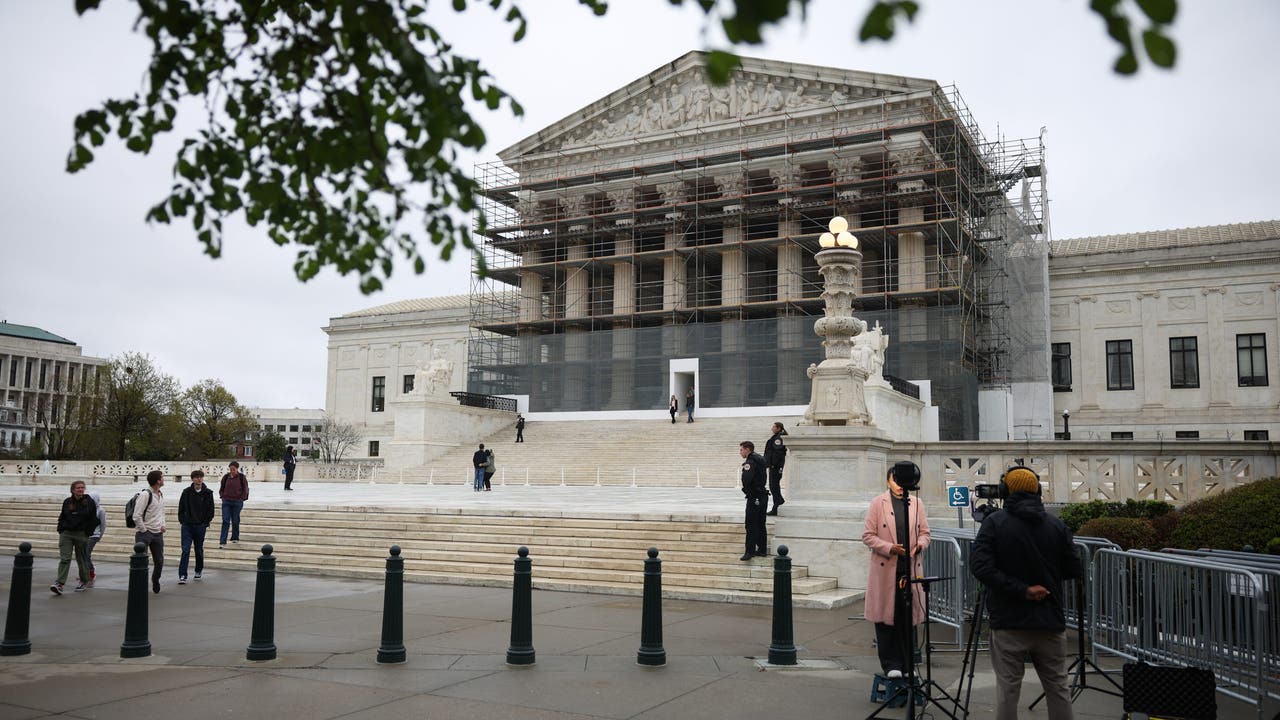 Supreme Court pauses order to rehire probationary federal workers
