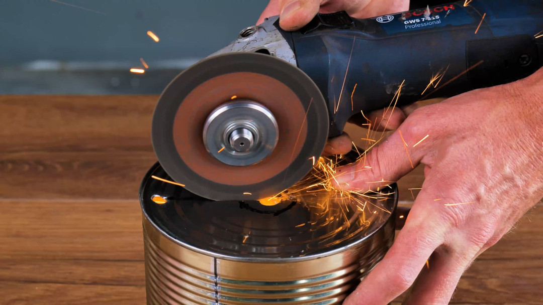 Crafting a DIY Lettuce Grinder