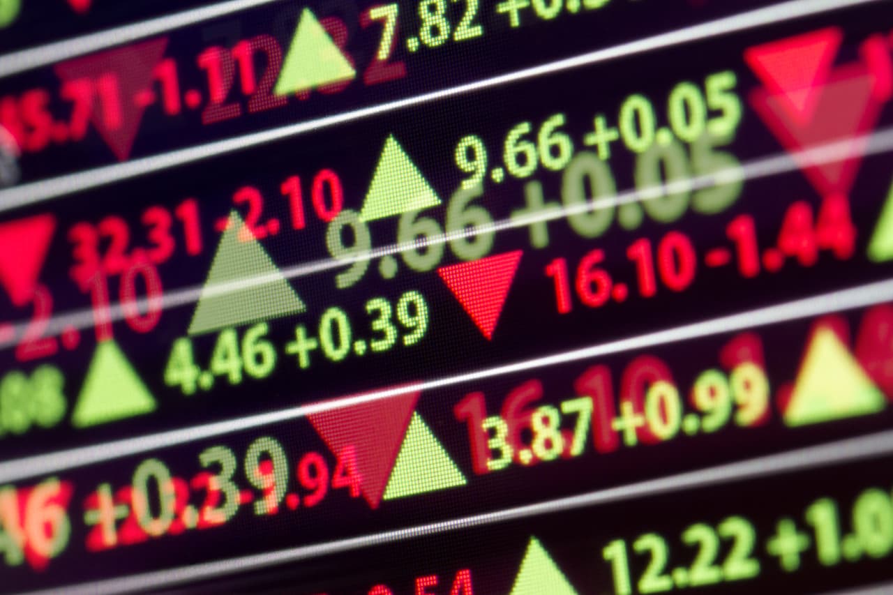 You Can’t Control the Market. 6 Tactical Moves to Make Now, From a ...