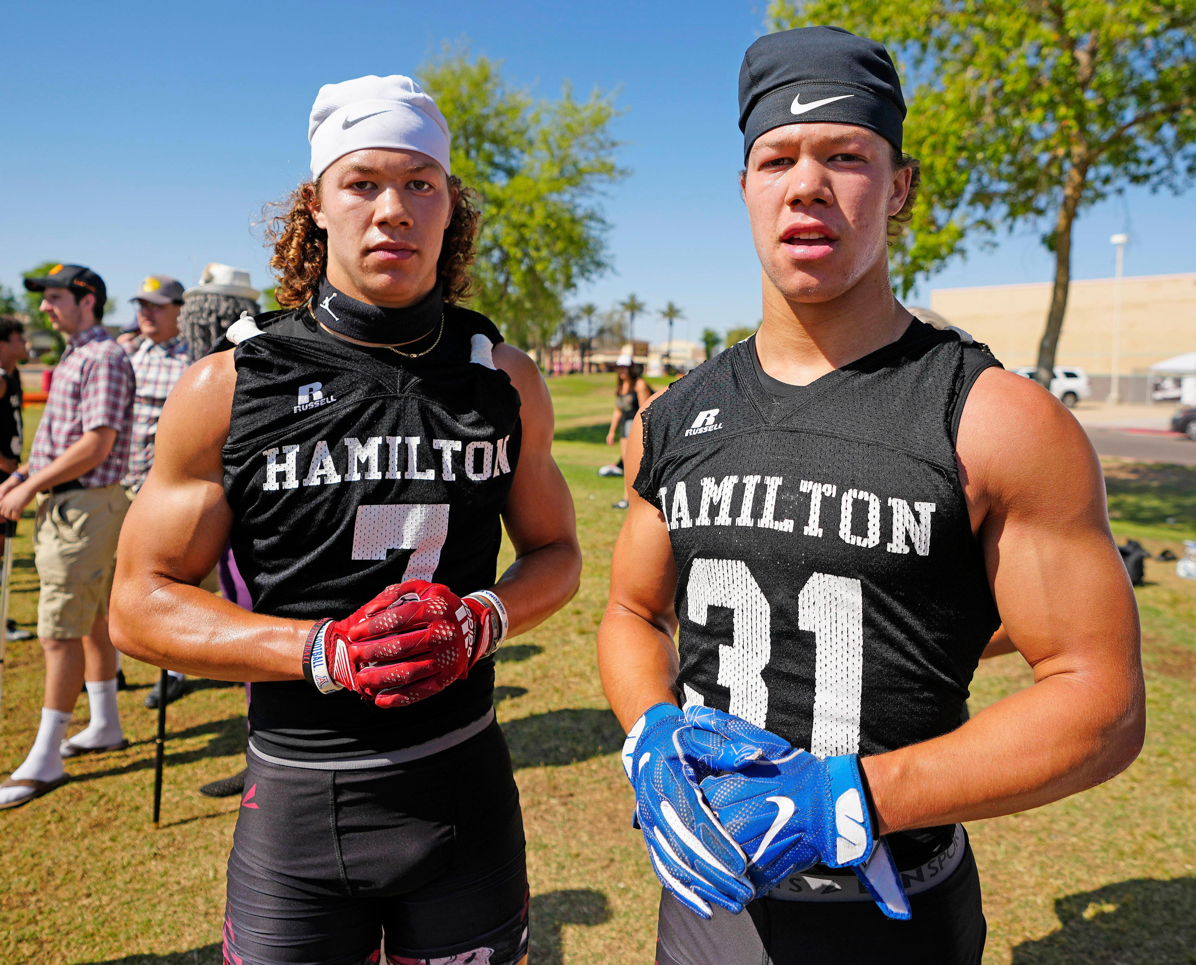 Washington hosts athletic Jandreau twins for an unofficial visit