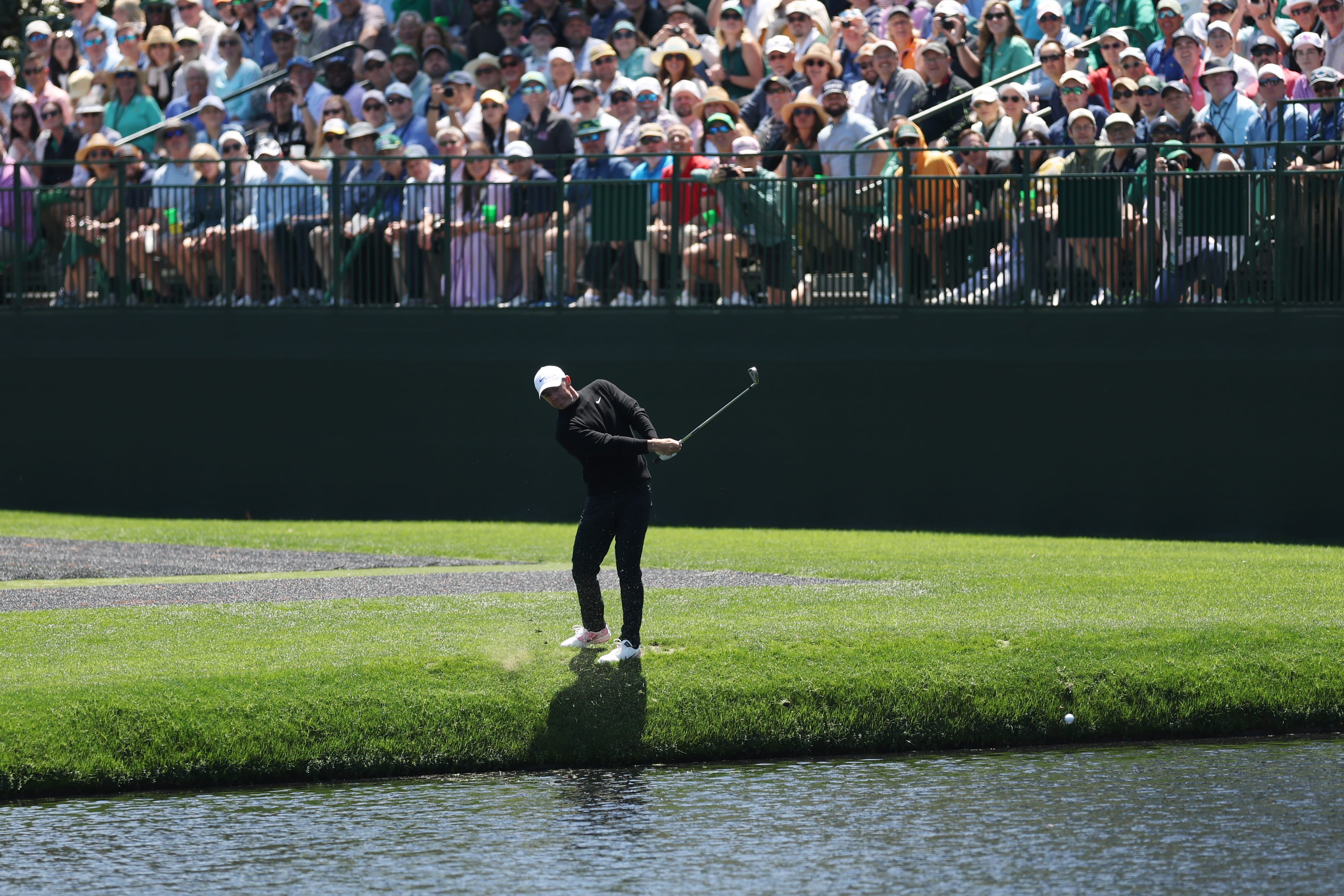 Watch: Rory McIlroy skips shot on 16th at 2025 Masters, almost hits ...