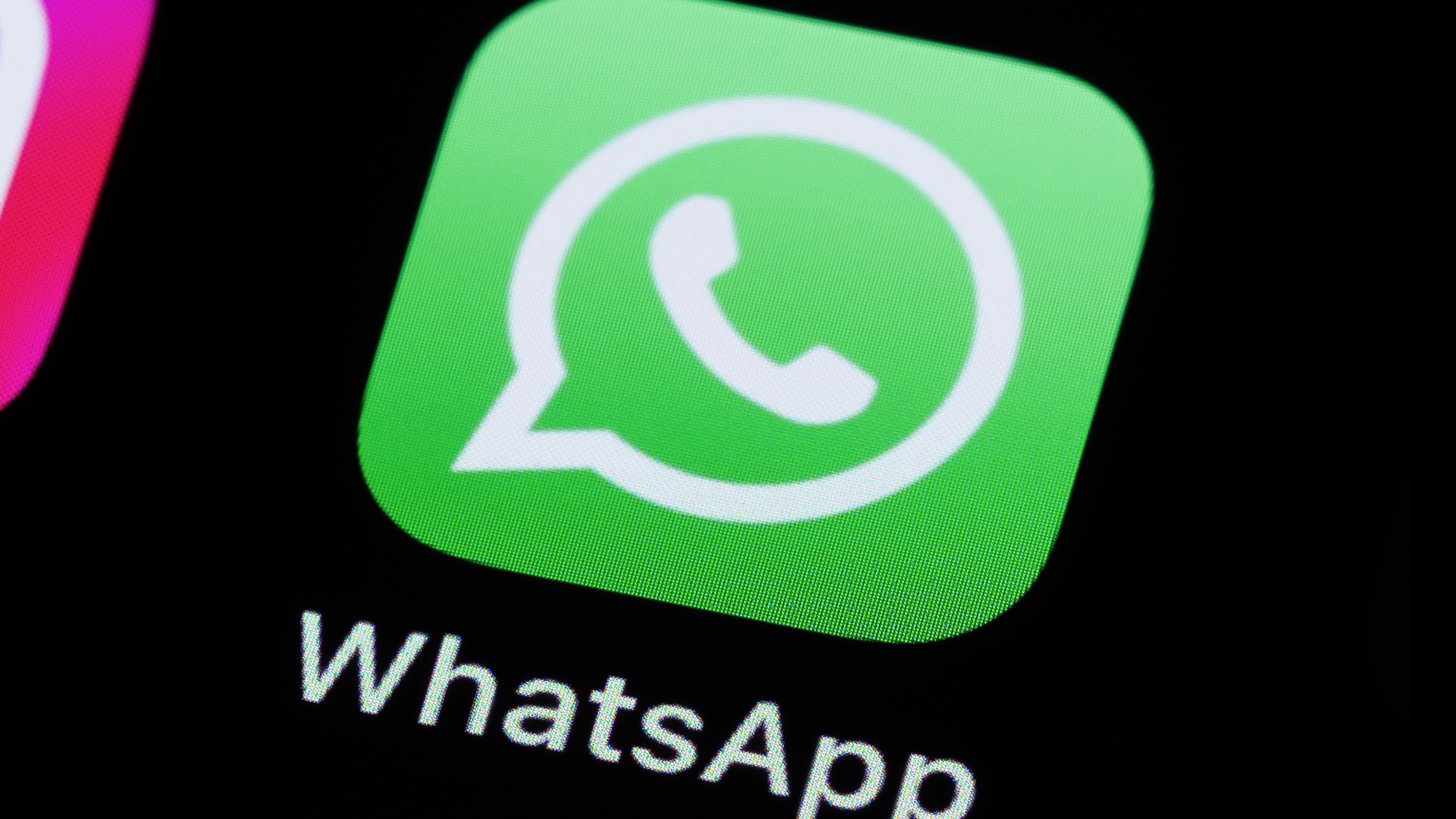 WhatsApp Patches Bug That Can Execute Malware on Windows PCs