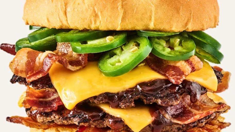 Smashburger brings the heat, smoke, and crunch with Its new burger