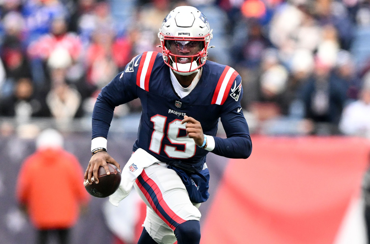 Patriots Reveal Why QB Milton Was Traded to Cowboys