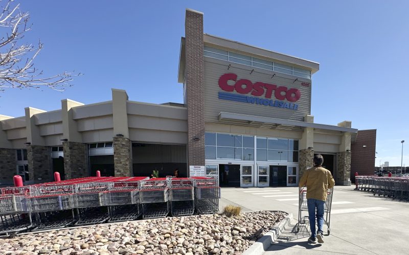 Easter 2025: What stores, restaurants are open, closed?