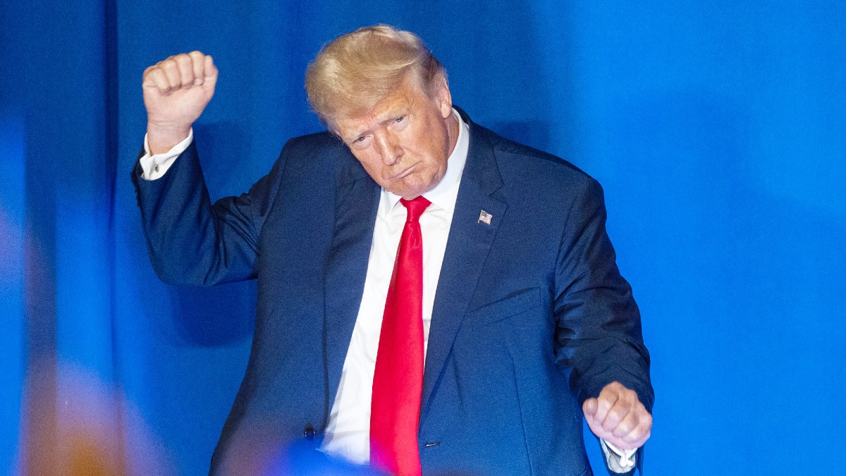 ‘He’s so ignorant’: Donald Trump melts like ice cream and attacks ...