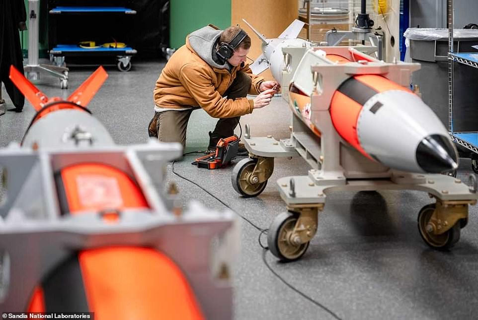 US reveals plans for nuke 24 times more powerful than Hiroshima bomb