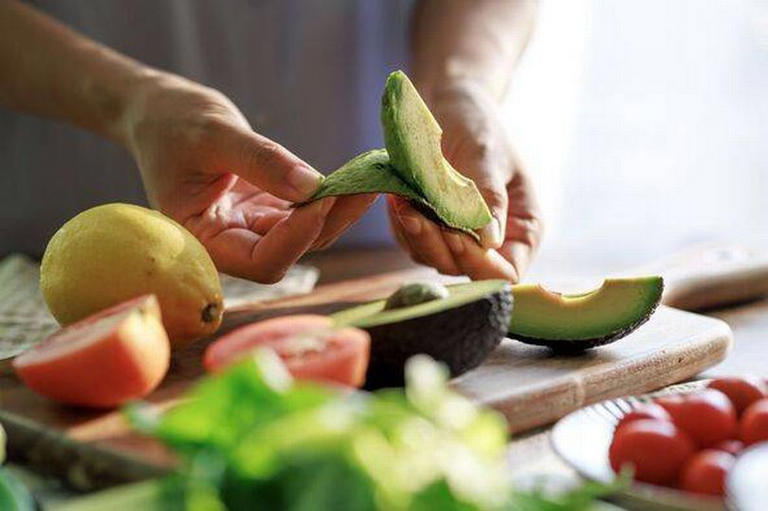 You've been peeling avocados wrong — easy method gets skin off with no mess
