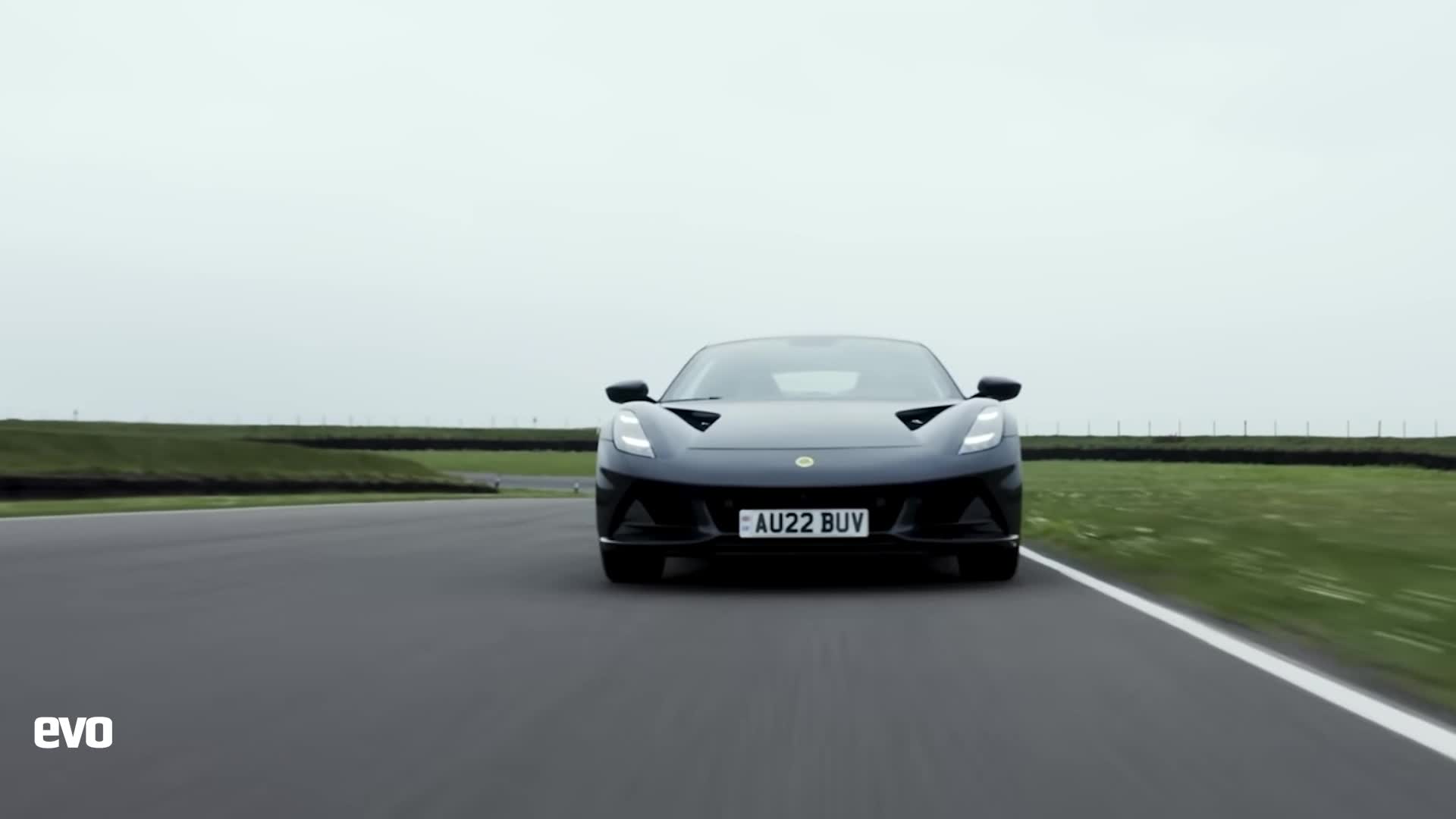 Lotus Emira vs. Aston Martin Vantage GT12