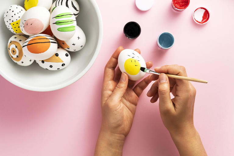 10 No-Dye, No-Mess Easter Egg Decorating Ideas