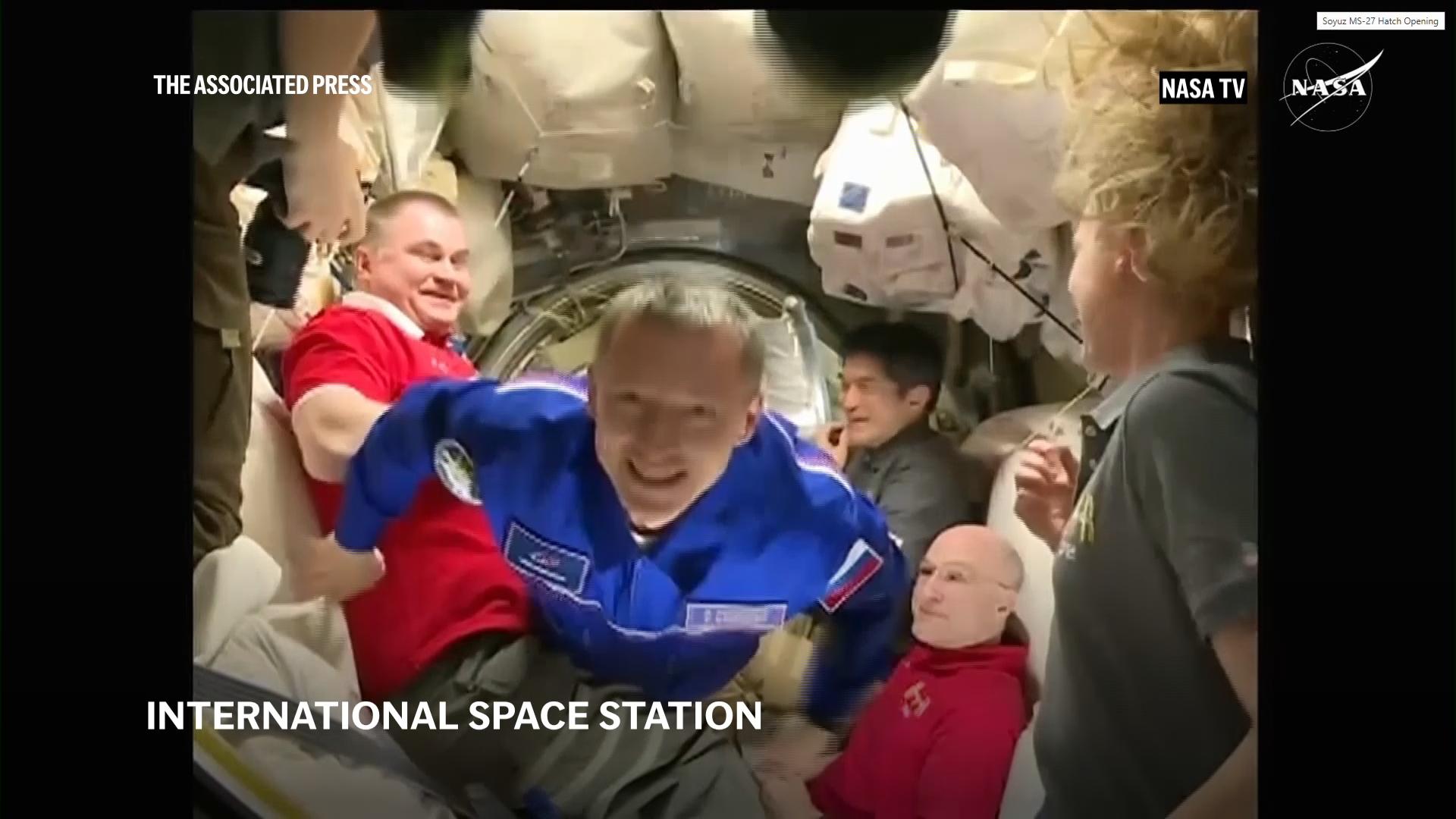 A US-Russian crew of 3 arrives at the International Space Station