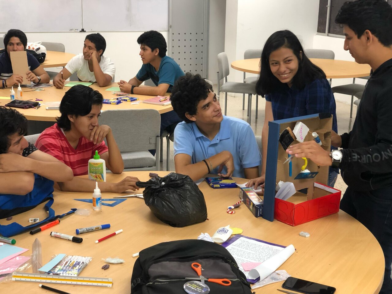 Creativity and problem-solving: How Design Thinking transforms ...