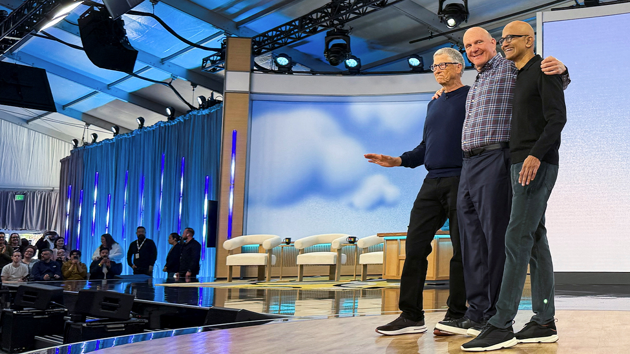 Microsoft joins exclusive $4T market cap club after AI surge, joining ...