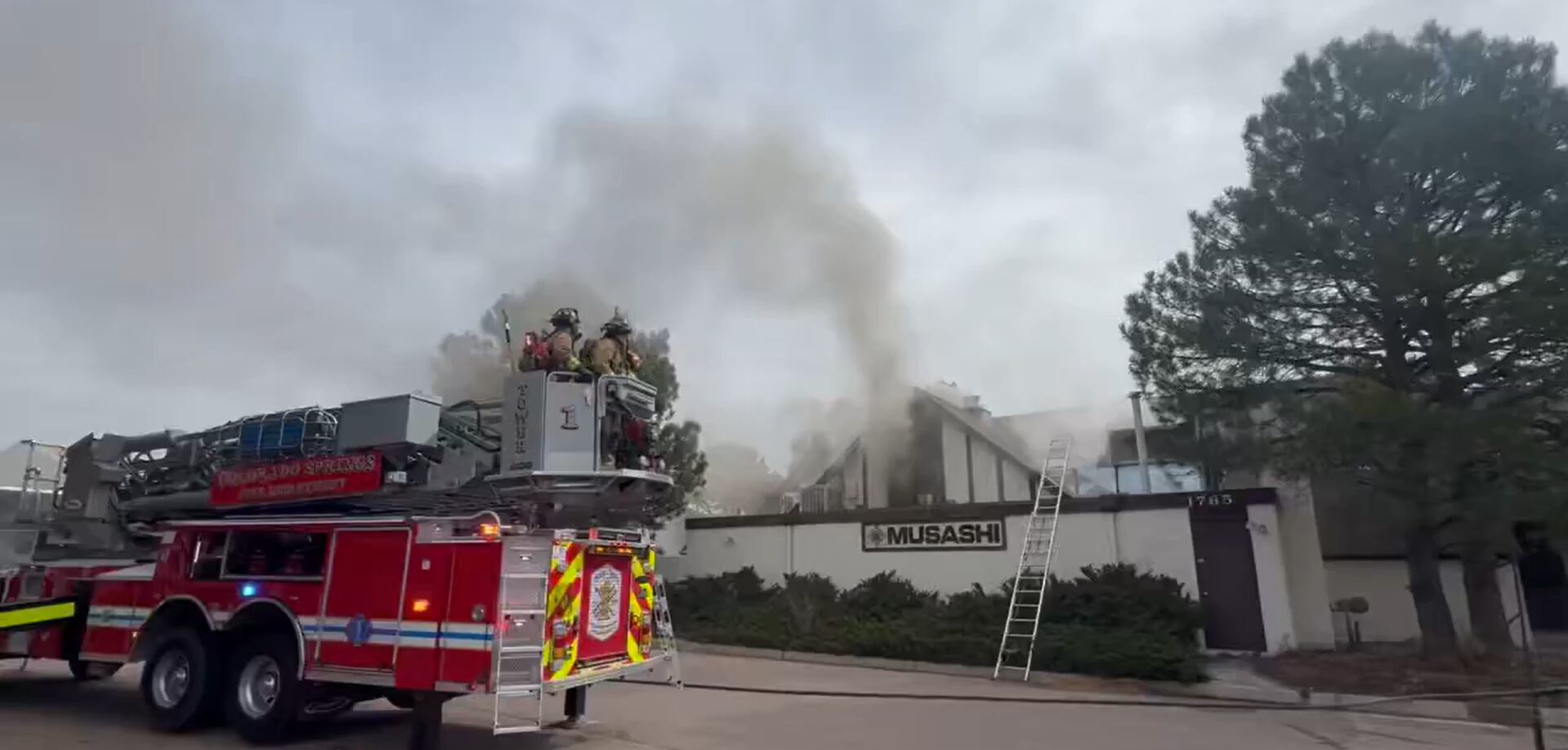 Crews knock down structure fire in east Colorado Springs