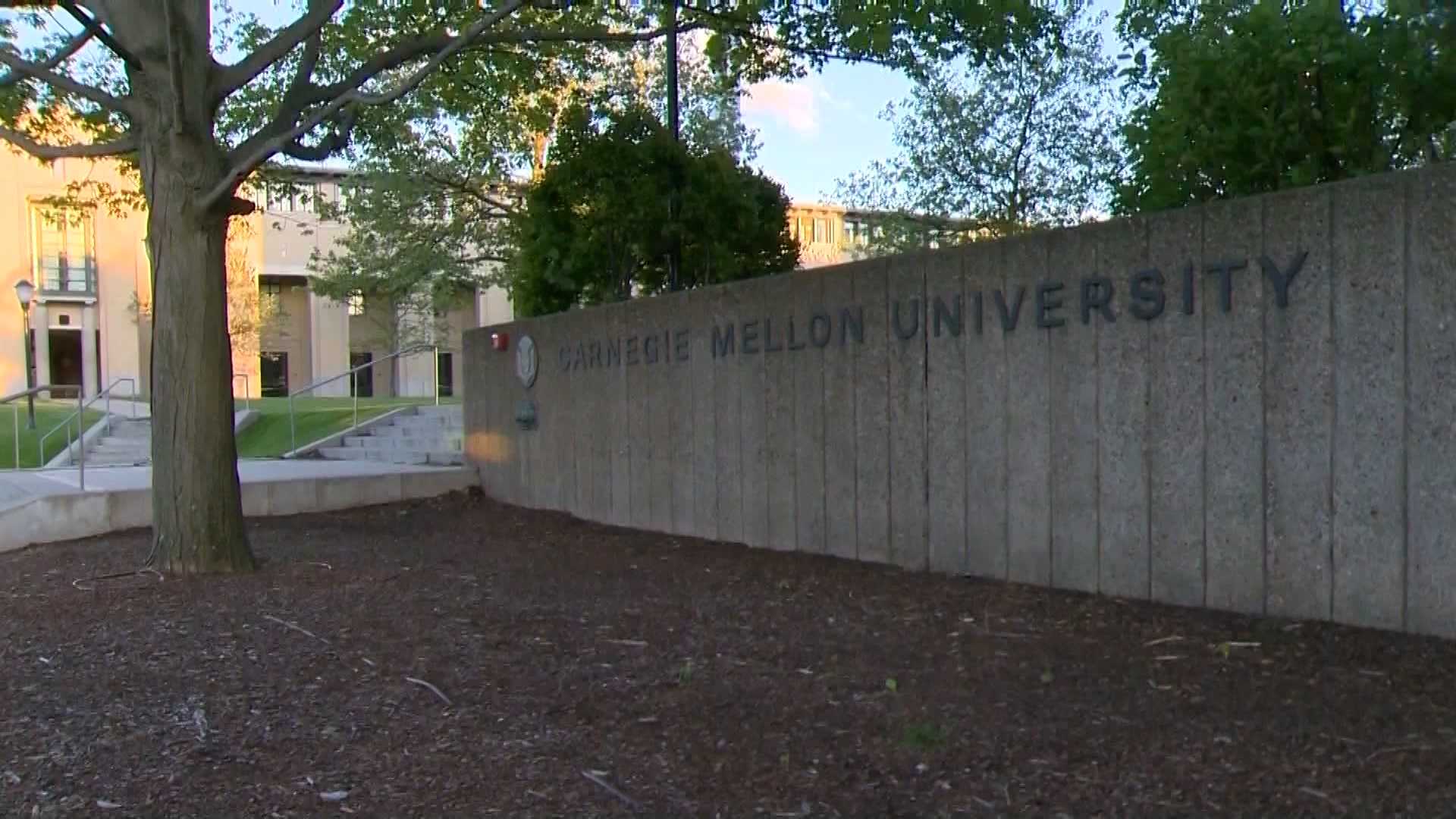 Carnegie Mellon: Student visas for 2 students, 5 recent graduates revoked