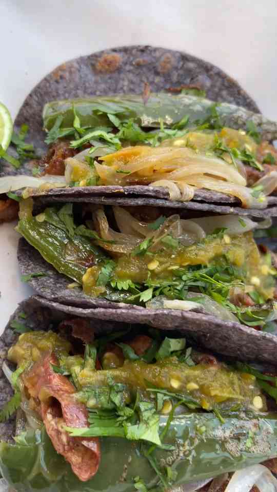 Trying Cow Intestine Tacos for the first time (Tacos De Tripas)