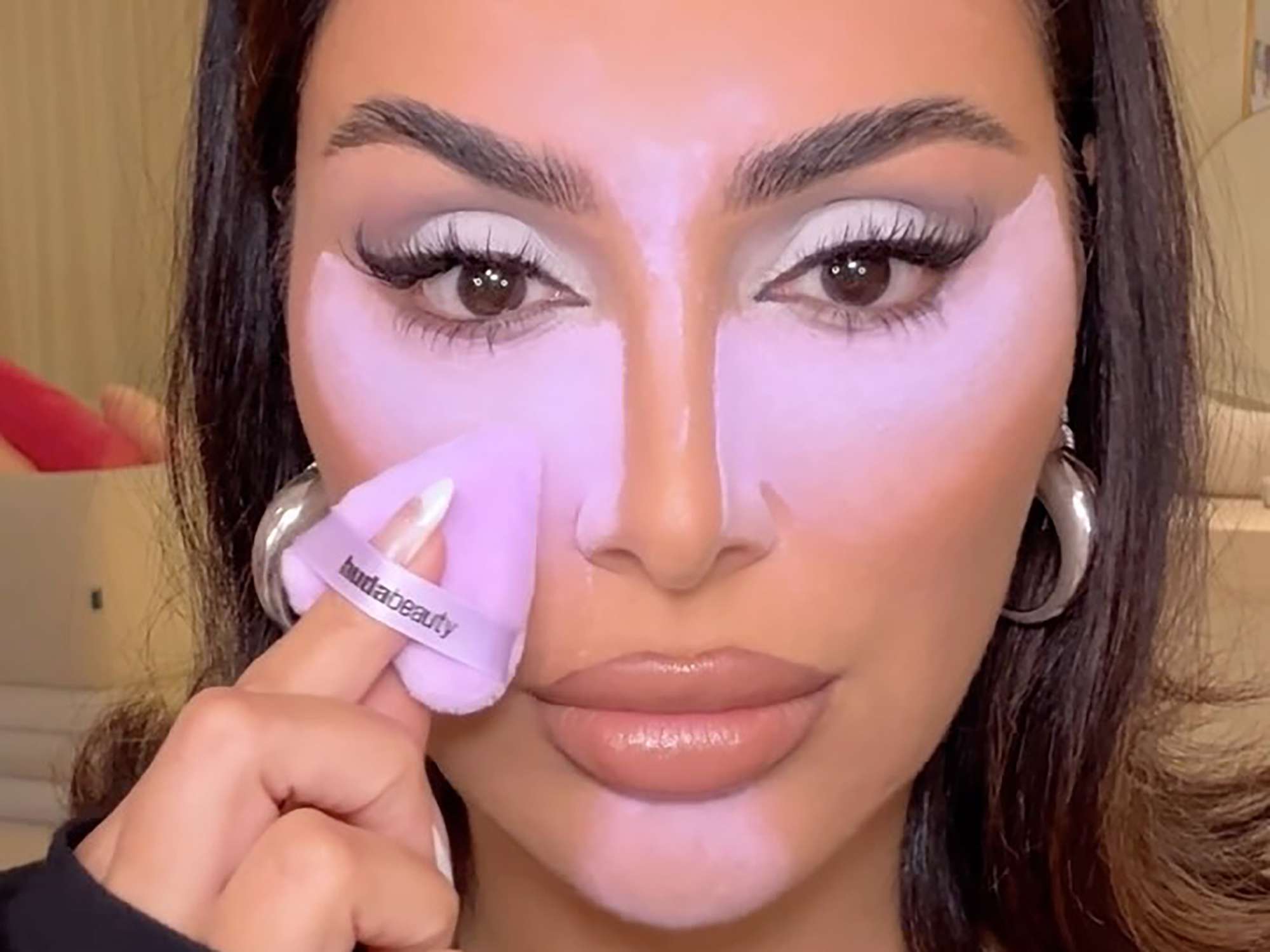 How To Choose the Right Setting Powder Color for Stubborn Dark Circles ...