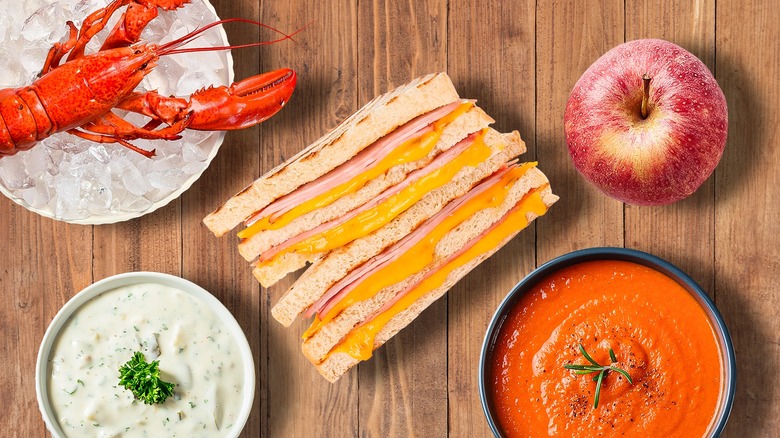 Make These 17 Grilled Cheese Recipes For An Extra Bit Of Indulgence