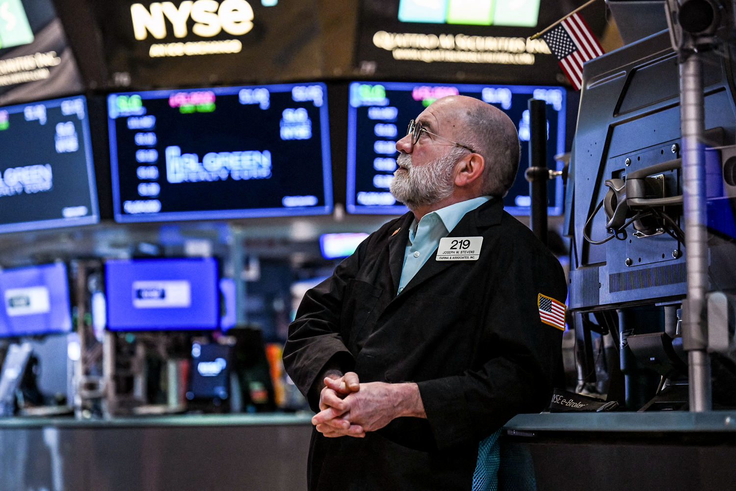 10 Year Treasury Yield Rises Back Above 4 Despite Tariff Threat To Growth