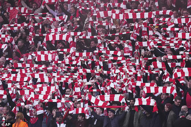 Fans all saying the same thing about Arsenal pre-match display ahead of ...