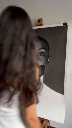 Bringing a Face to Life with Pencil Drawing