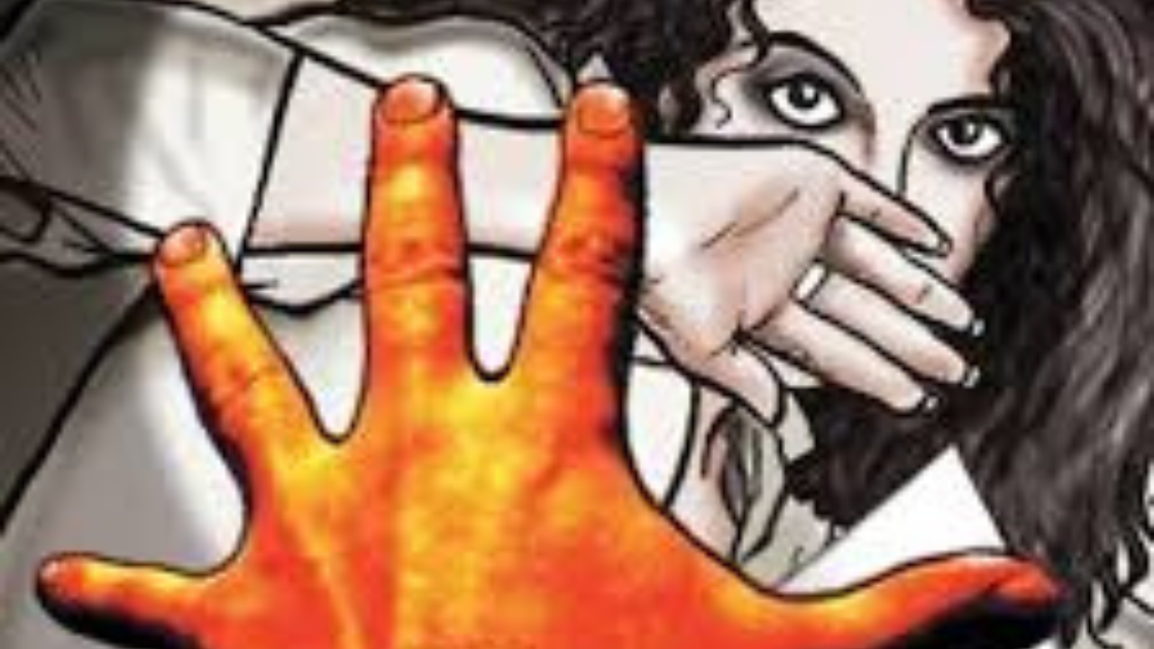 Man assaults wife over wedding invite on WhatsApp from in-laws in Ahmedabad