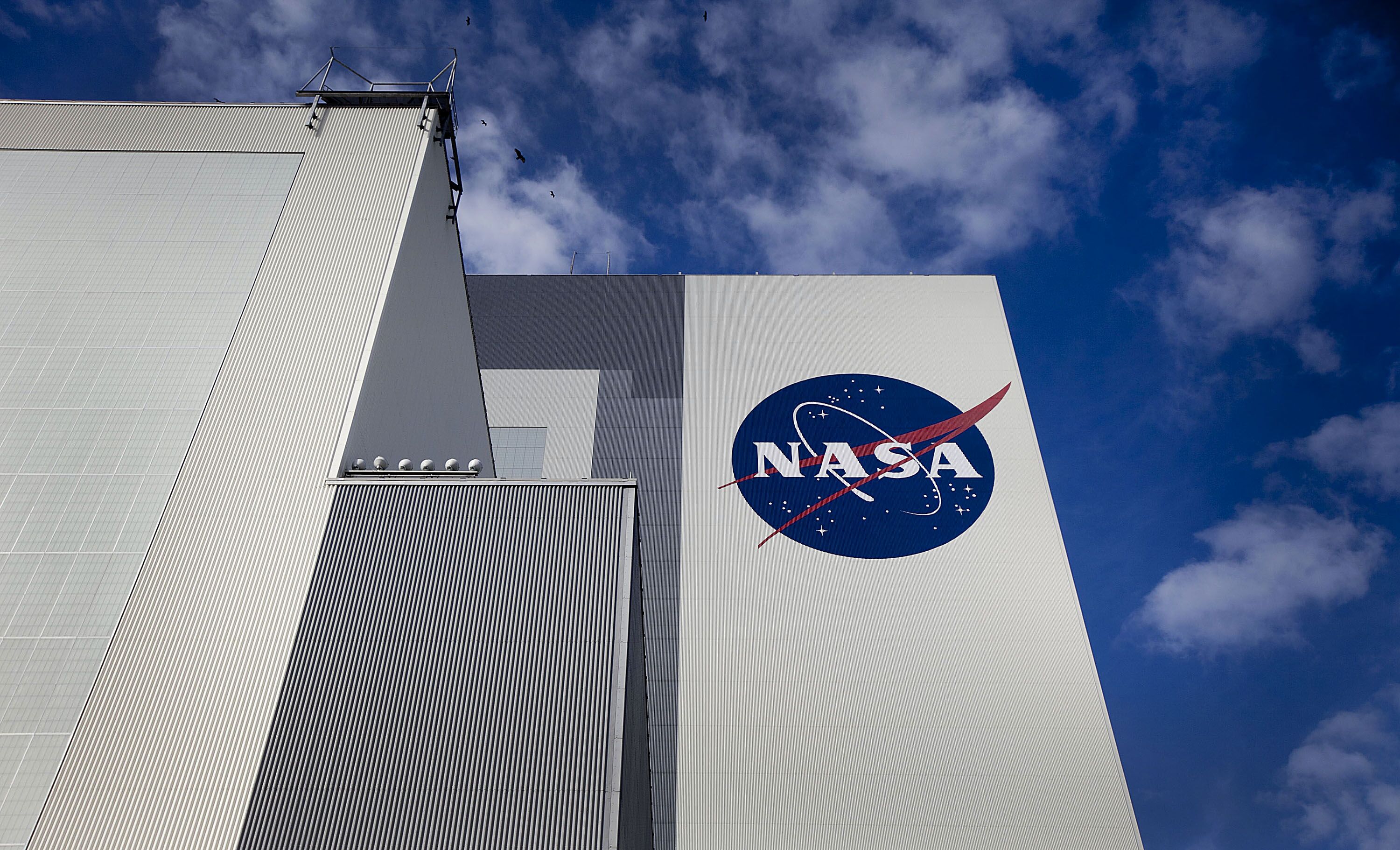 Democrats Say DOGE Staffers Given Unlimited 24/7 Access at NASA