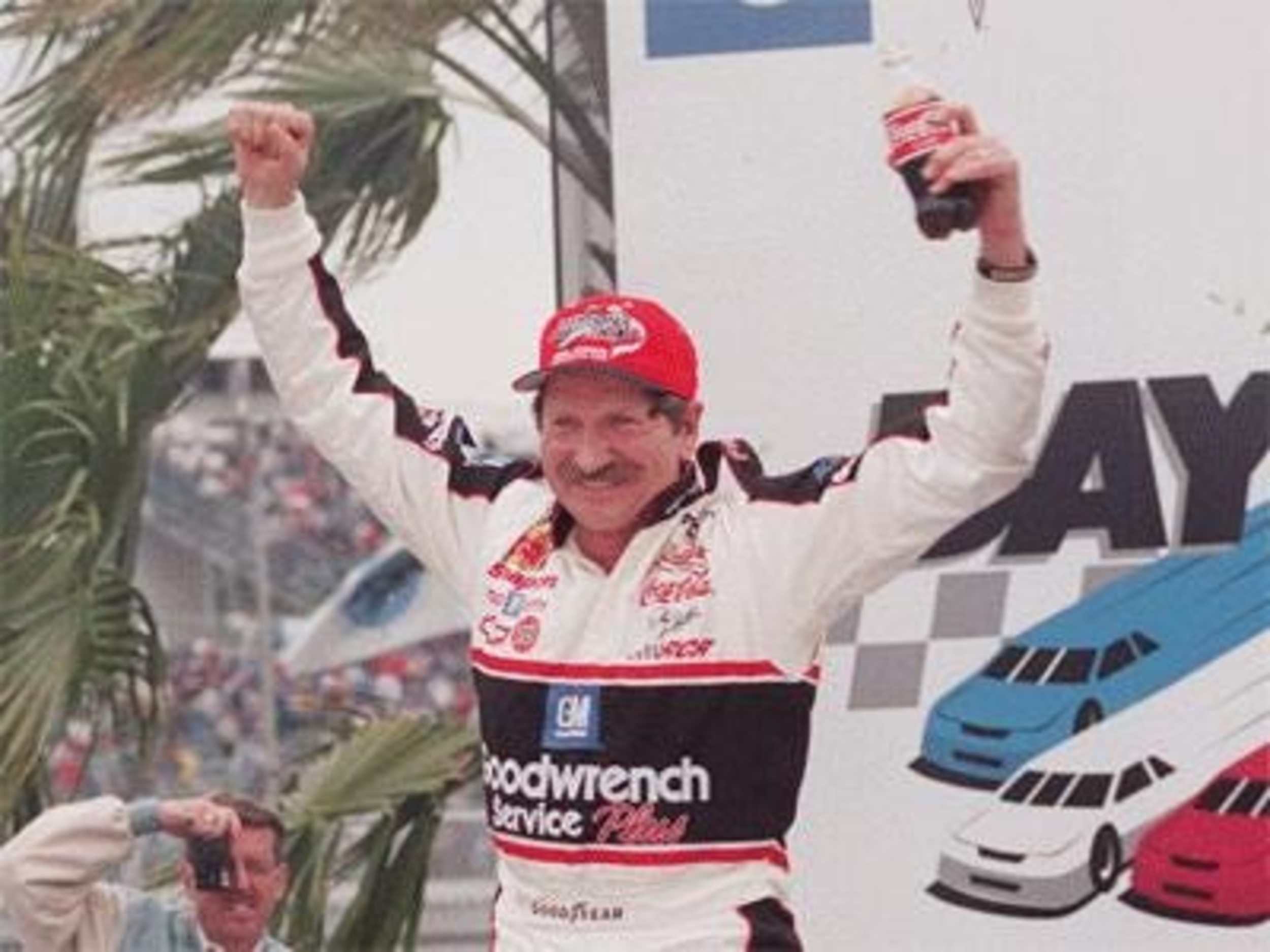 Remembering the night Dale Earnhardt rattled Terry Labonte's cage at ...