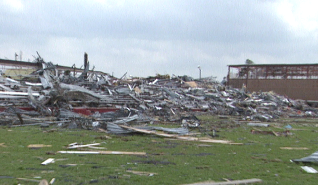 A look back at the destruction caused by 1998 F5 tornado that killed 32 ...