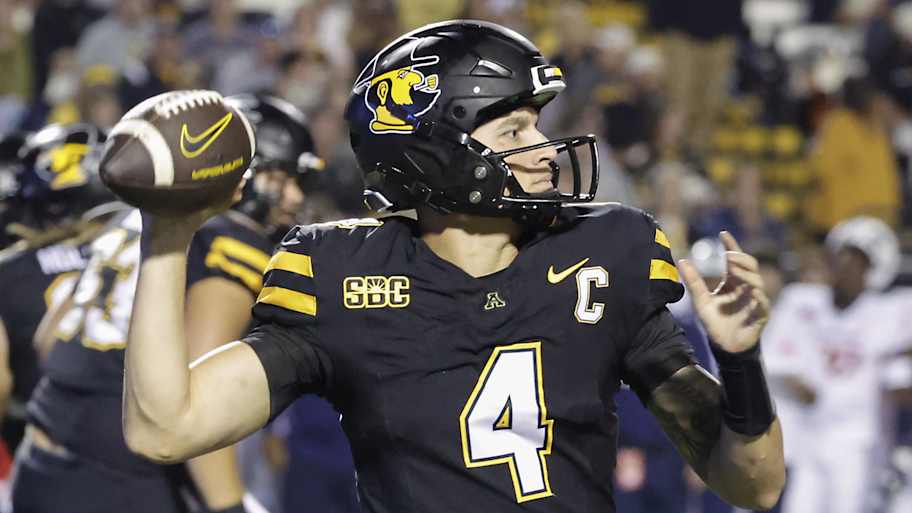 UCLA's Foster Gives Update on QB Aguilar's Chemistry Development