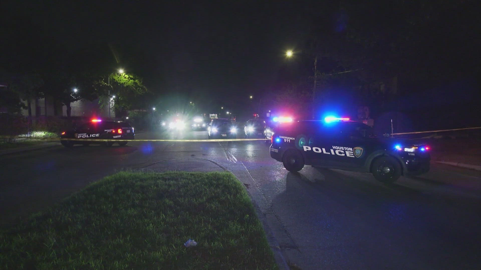 HPD: Two injured after fight involving gun, bat and bow and arrow in ...