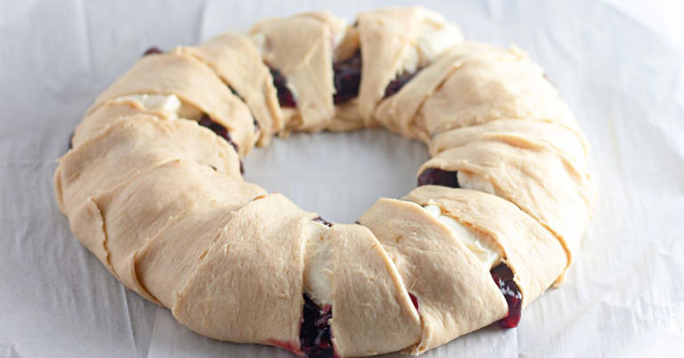 Flaky, Gooey, Glazed: This Raspberry Cream Cheese Ring Is Everything