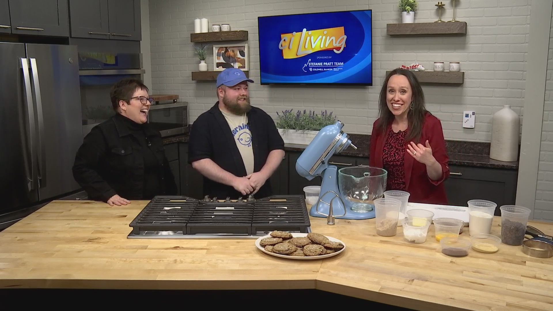 How to Make Chocolate Chip Cookies!