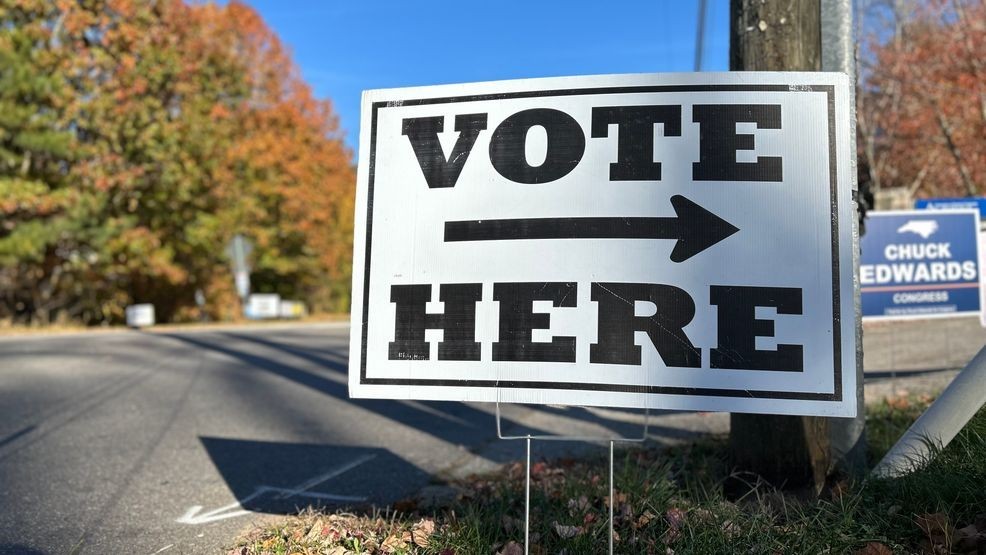 3 seats on the ballot in Town of Lake View election