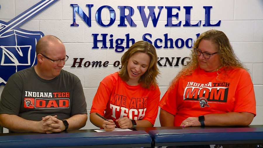 Norwell’s Werling inks with Indiana Tech