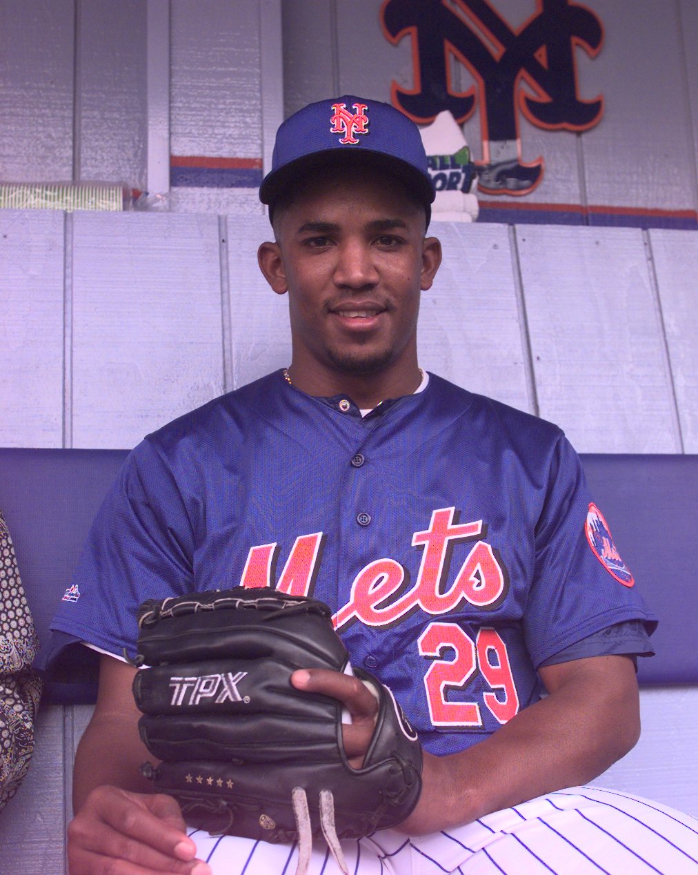 Mets hold moment of silence for Octavio Dotel after reliever died in ...