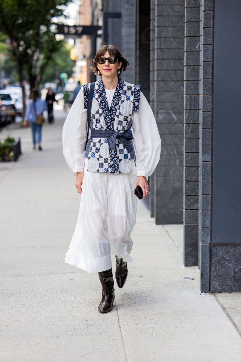 Bookmark This for April Outfit Ideas to Try When the Weather Forecast ...