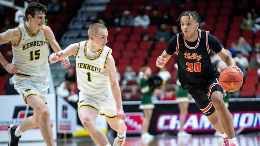 Son of Iowa State legend makes his college choice official, spurning ...