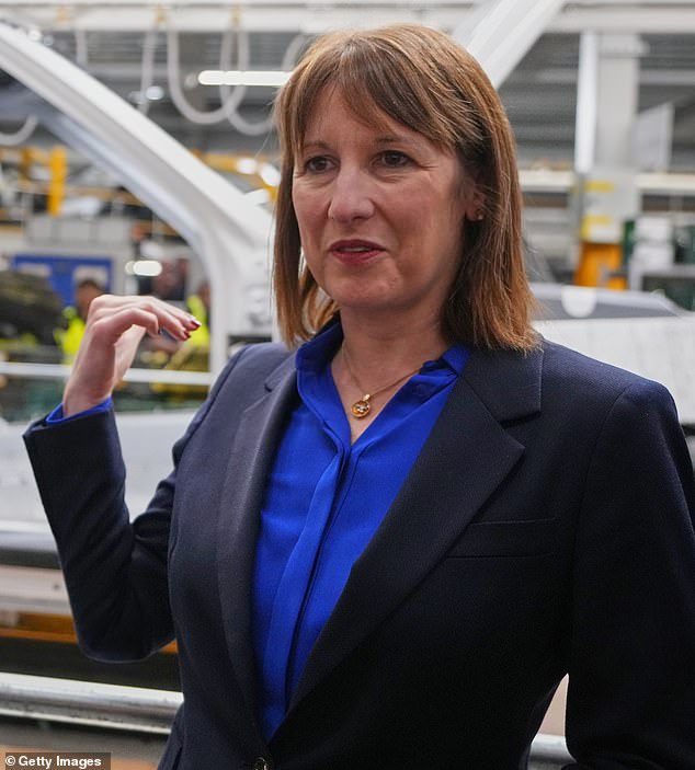 Starmer 'struggles' with once-lauded OBR over Labour benefit cuts