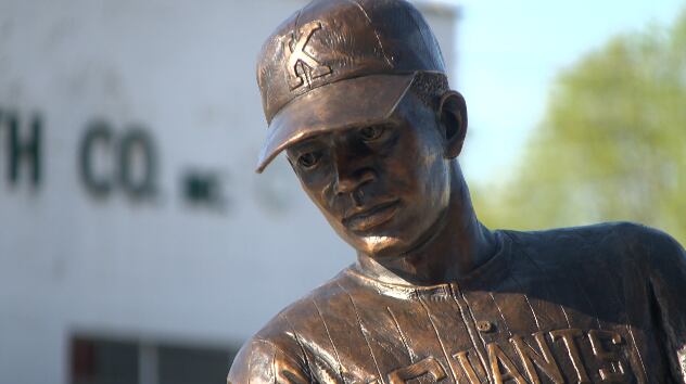 Smokies, City of Knoxville unveil seven statues honoring African ...