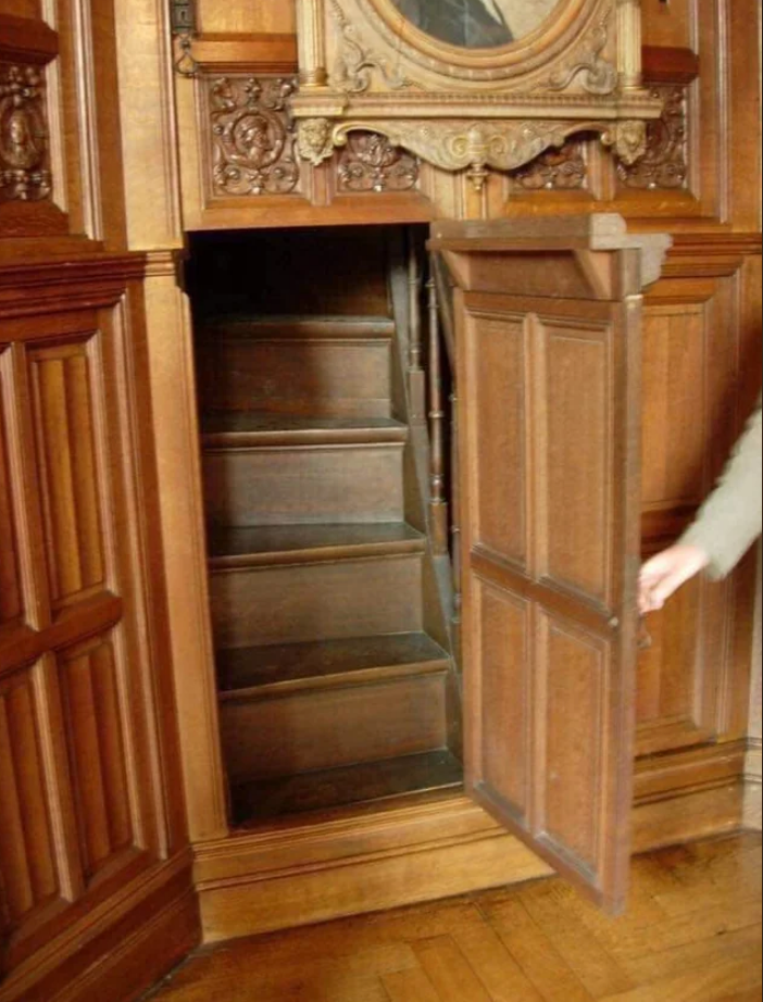 27 Extremely Rare Photos From The 1800s That Show Just How Wildly ...