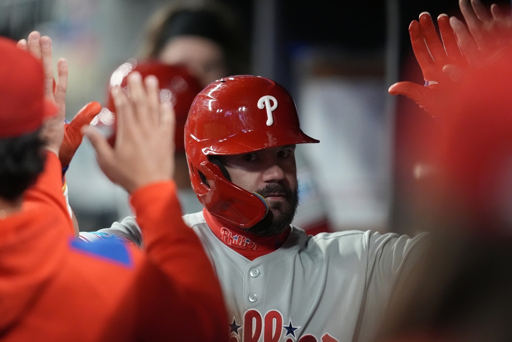 Murphy homers in his return from a rib injury as the Braves beat the ...