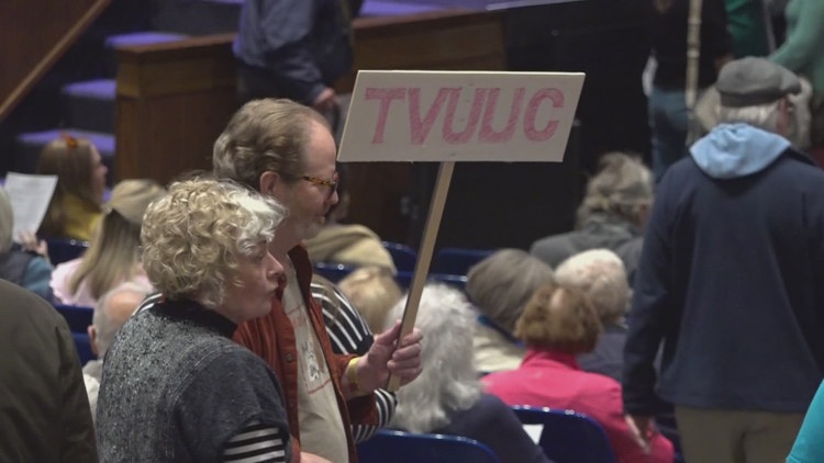 Faith and advocacy leaders gather for 'Justice Knox' meeting, calling ...