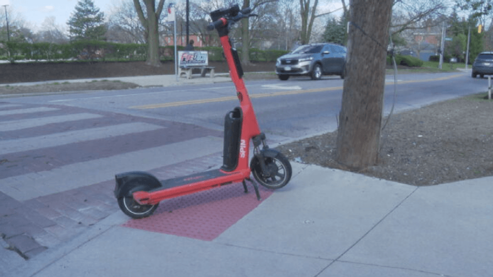 E-scooters block sidewalks for people in wheelchairs, Columbus creating ...