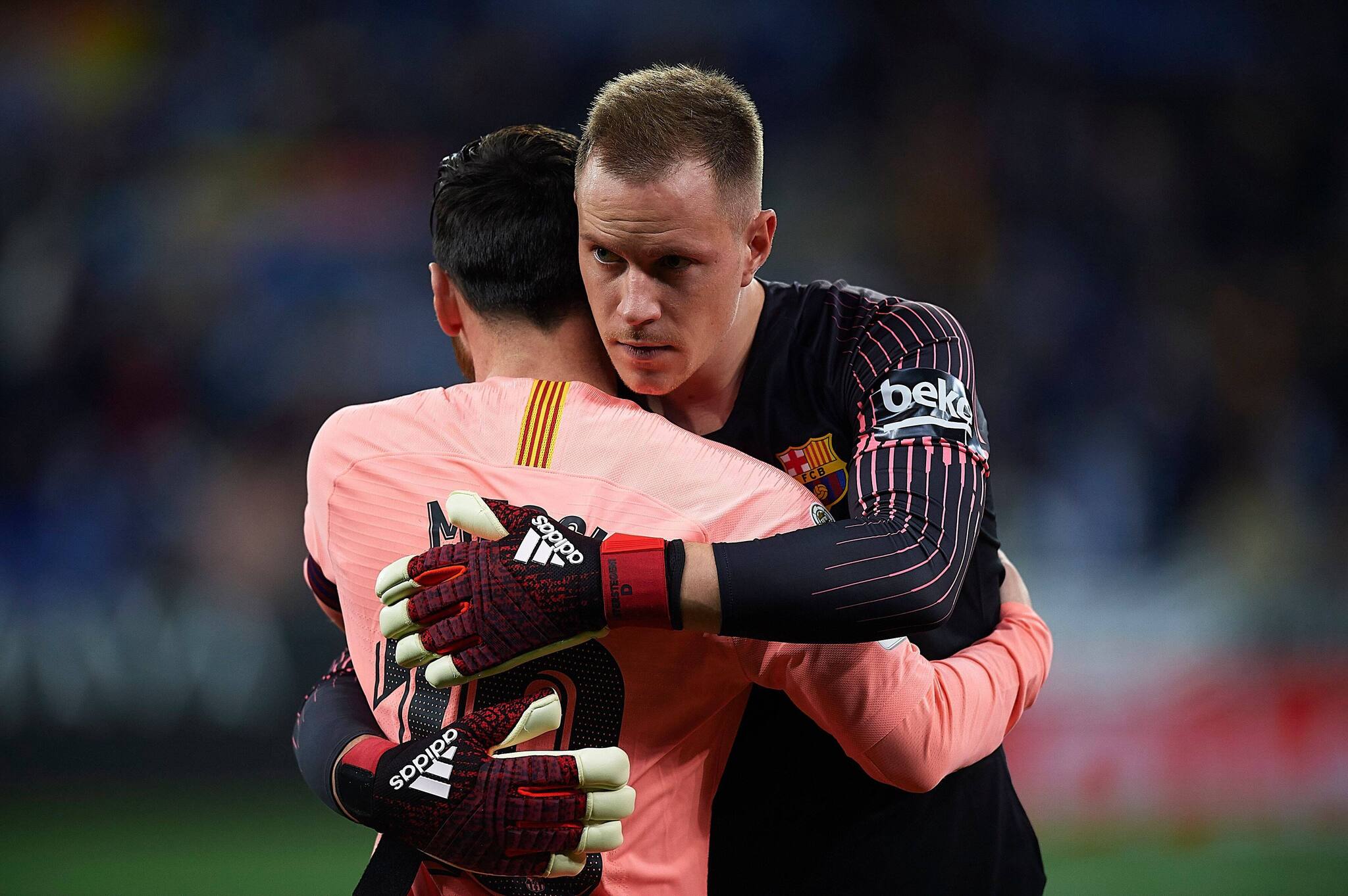 FC Barcelona: Ter Stegen berichtet über Probleme mit und Eigenarten von ...