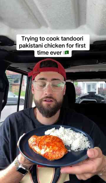 Cooking Pakistani Tandoori chicken for first time ever 😳